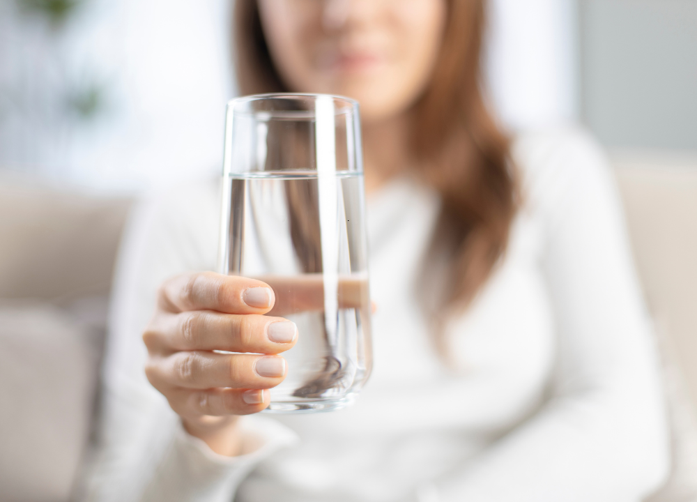 Why Does Drinking Water Hurt My Stomach? Understanding the Causes ...